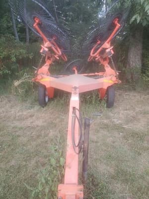 SOLD - Kuhn SR108 Stock No. 214595 Hay and Forage | Tractor Zoom