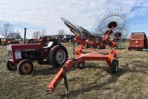 SOLD - Kuhn SR108 Lot No. 38 Hay and Forage | Tractor Zoom