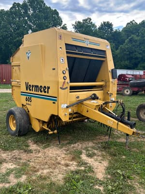 SOLD - Vermeer 605L Lot No. 5790663 Hay and Forage with --- Bales ...