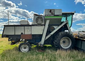 SOLD - Gleaner L3 Lot No. 4380 Combines with 3,615 Hrs | Tractor Zoom