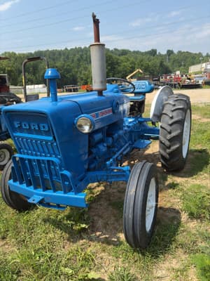 SOLD - Ford 3000 Lot No. 6629632 Tractors with 2,193 Hrs | Tractor Zoom