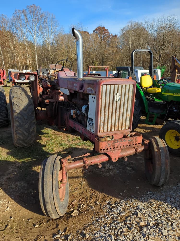 International Harvester 706 Tractors 40 to 99 HP for Sale | Tractor Zoom