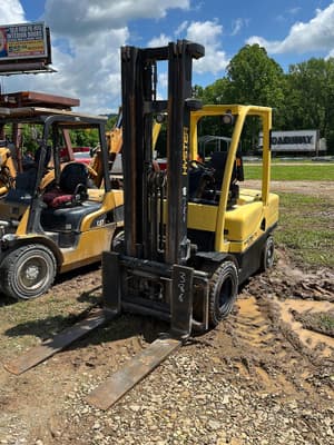 SOLD - Hyster 70 Lot No. 5785448 Construction with 5,509 Hrs | Tractor Zoom