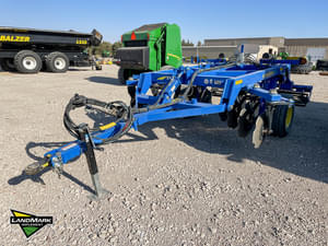 SOLD - Landoll 1910 Stock No. 219161 Tillage with 9 ft | Tractor Zoom