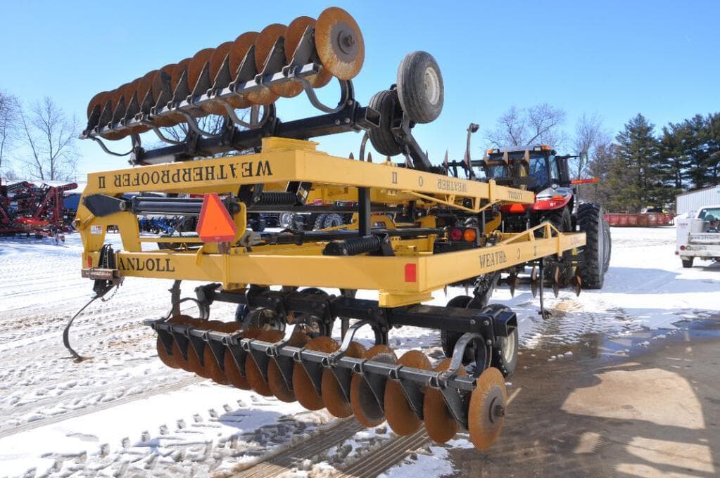 Landoll Weatherproofer II Tillage Disk Rippers for Sale | Tractor Zoom