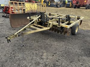 SOLD - Landoll Soil Master Lot No. 178 Tillage with 7 Shanks | Tractor Zoom