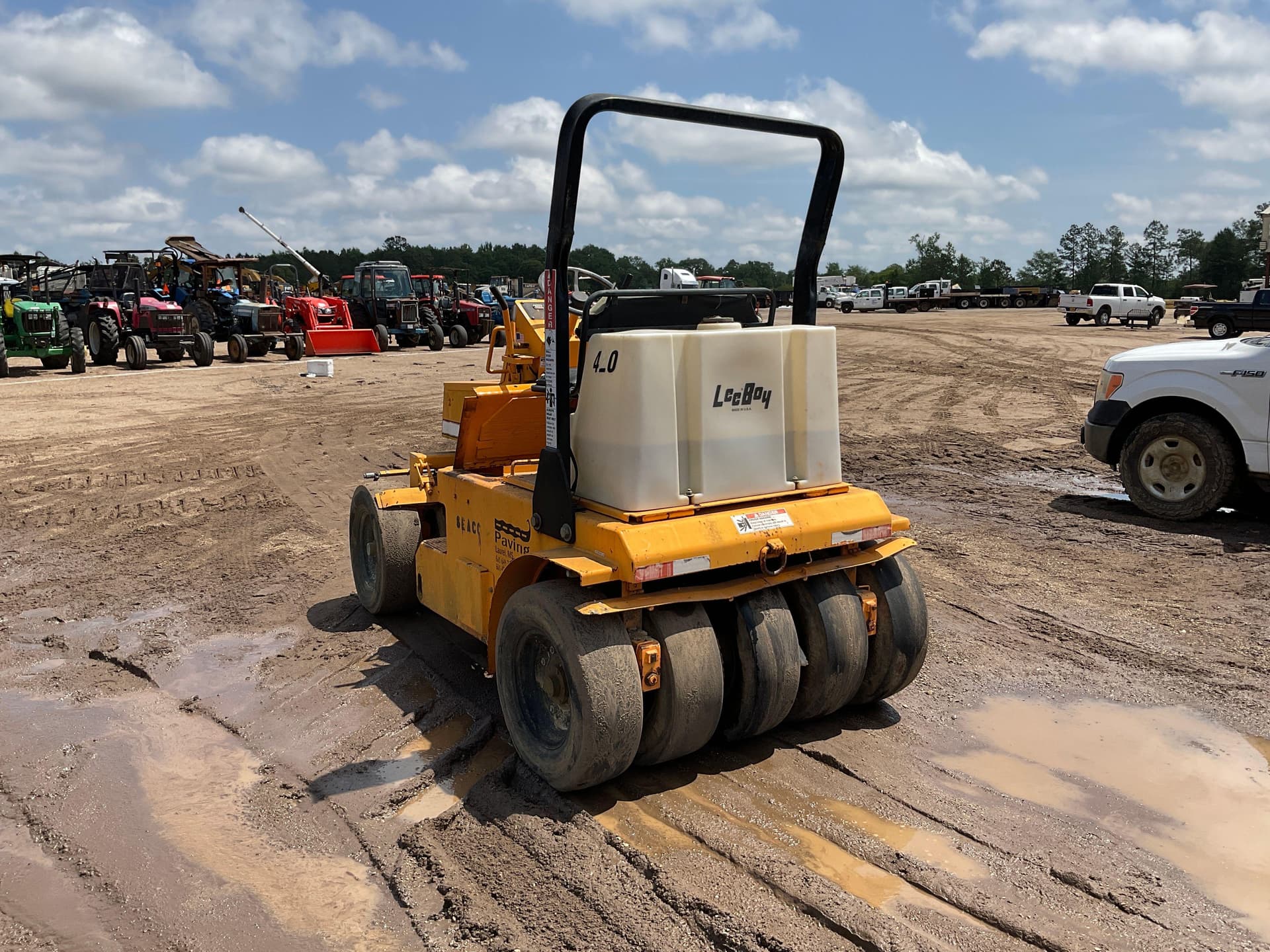 LeeBoy 420 Construction Drum Rollers for Sale | Tractor Zoom