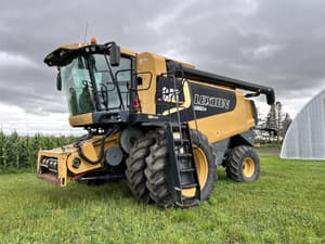 SOLD - Lexion 560R Lot No. 5805 Combines with 2,466 Hrs | Tractor Zoom