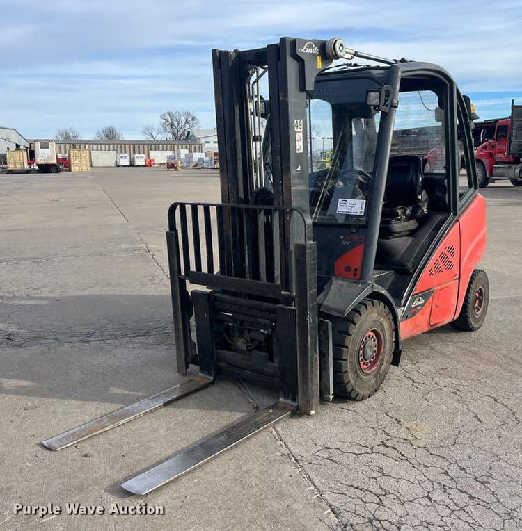 SOLD - 2016 Linde H30D Construction Forklifts | Tractor Zoom