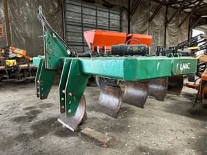 SOLD - LMC 3205 Lot No. 3823 Tillage with 5 Bottoms | Tractor Zoom