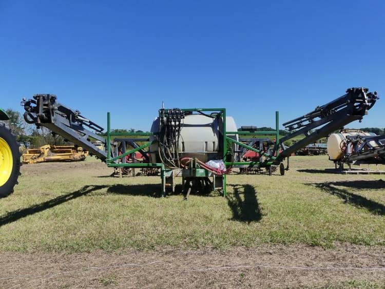 SOLD - LMC 400 Chemical Applicators Sprayers - 3pt Mounted | Tractor Zoom