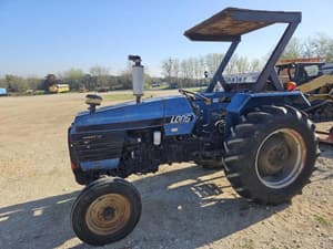 SOLD - Long 2460 Lot No. 43074 Tractors with 1,099 Hrs | Tractor Zoom