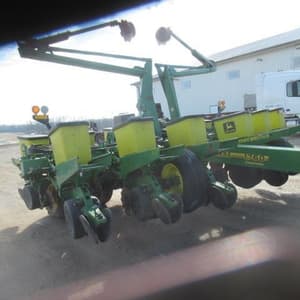 SOLD - Lot # 1009 - 1998 JOHN DEERE 1760 Planting with 12 Rows ...