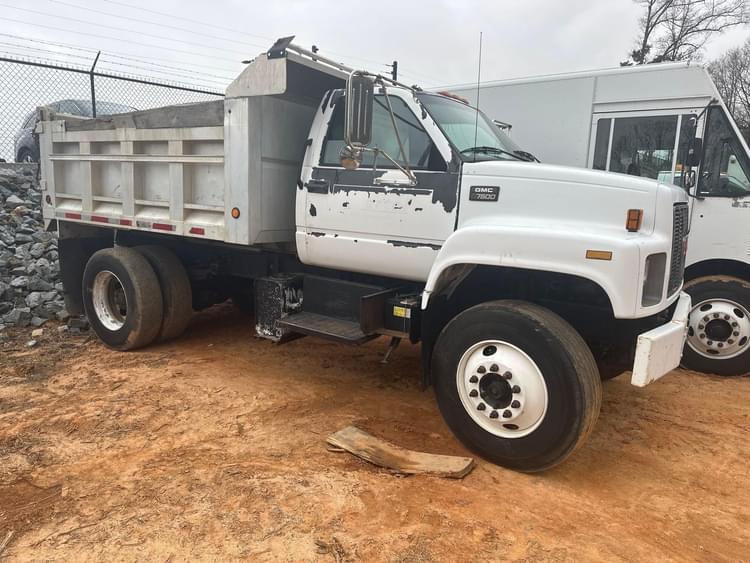 SOLD - 2001 GMC Topkick C7500 Other Equipment Trucks | Tractor Zoom