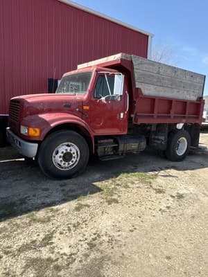 SOLD - 1995 International 4900 Lot No. 233504655 Other Equipment with ...