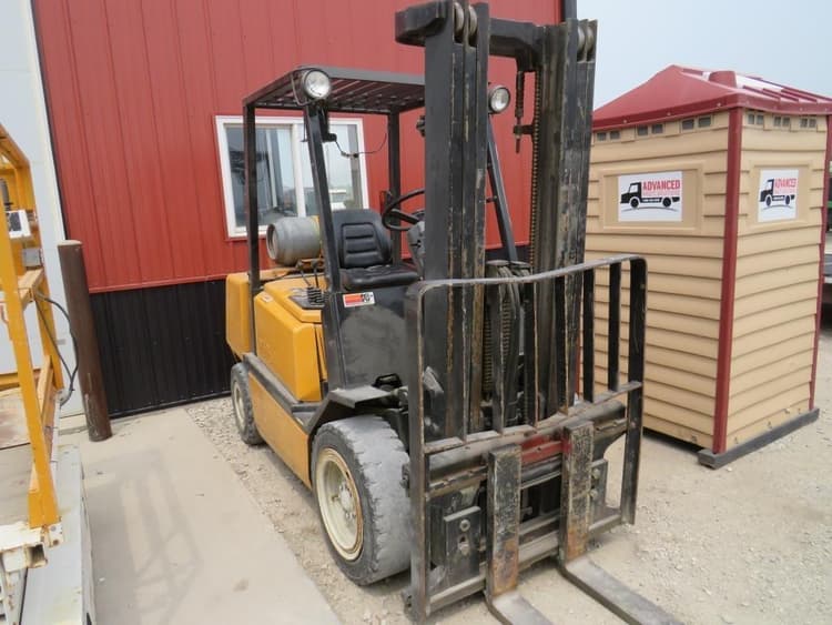 Yale GLP060 Construction Forklifts for Sale | Tractor Zoom