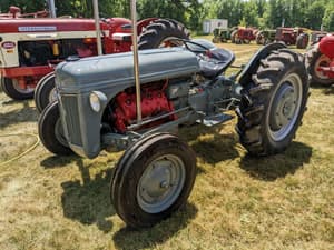 SOLD - Lot # 11 - FERGUSON 9N Tractors with 22 HP | Tractor Zoom