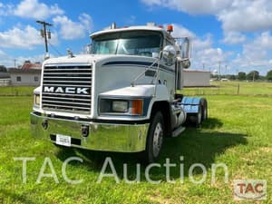 SOLD - 1991 Mack CH600 Lot No. 235219497 Other Equipment with 131,028 mi | Tractor Zoom