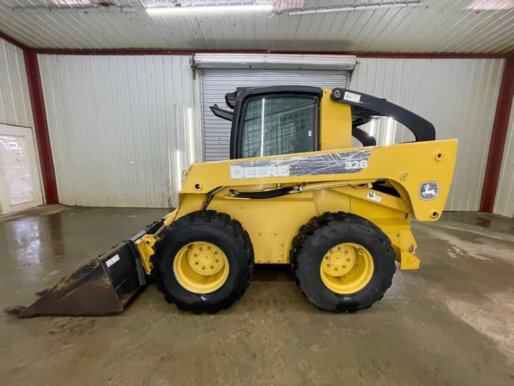 2007 John Deere 328 Construction Skid Steers for Sale | Tractor Zoom