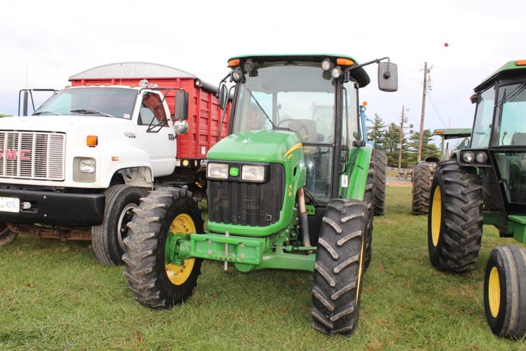 John Deere 5095M Tractors 40 to 99 HP for Sale | Tractor Zoom