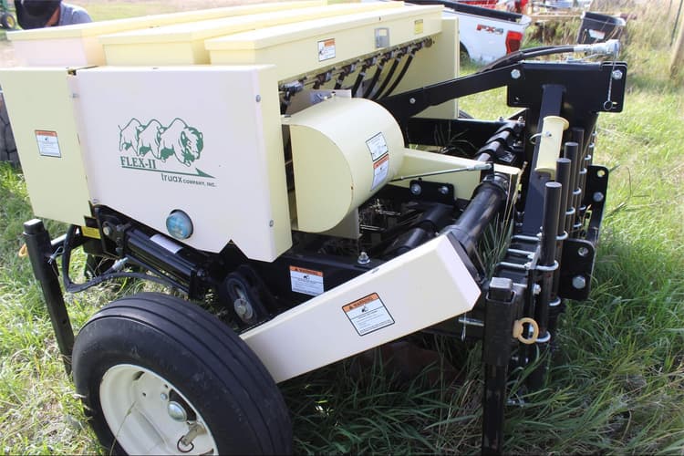 Truax Flex-II Planting Grain Drills for Sale | Tractor Zoom