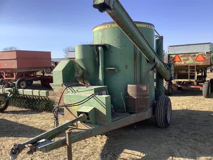1980 John Deere 750 Hay and Forage Grinders/Mixers for Sale | Tractor Zoom