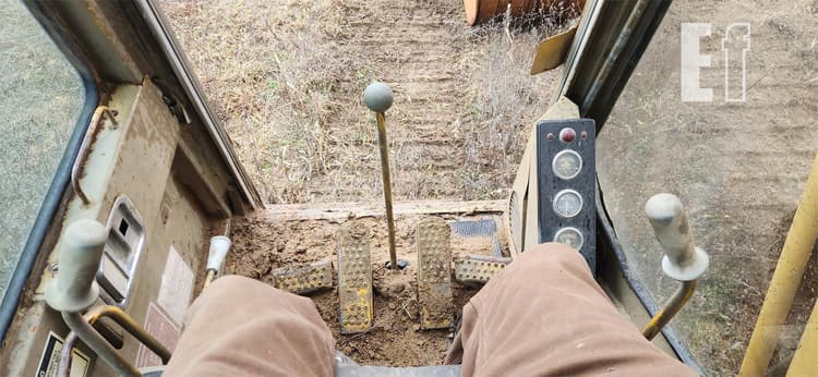 1988 Caterpillar 235 Construction Excavators for Sale | Tractor Zoom