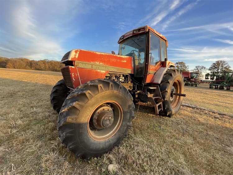 SOLD - 1989 Case IH 7110 Tractors 100 to 174 HP | Tractor Zoom