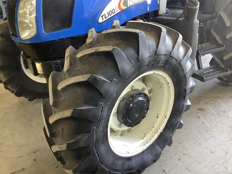 2003 New Holland TL100 Tractors 40 to 99 HP for Sale | Tractor Zoom