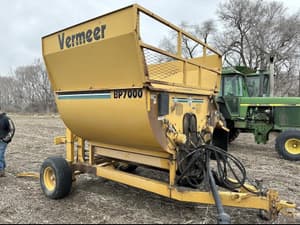 SOLD - 2004 Vermeer BP7000 Lot No. 231308867 Hay and Forage | Tractor Zoom