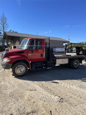 SOLD - 2005 International Durastar 4300 Lot No. 230332325 Other ...