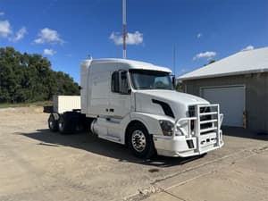 SOLD - 2008 Volvo 428 Lot No. 227895289 Other Equipment with 841,000 mi ...