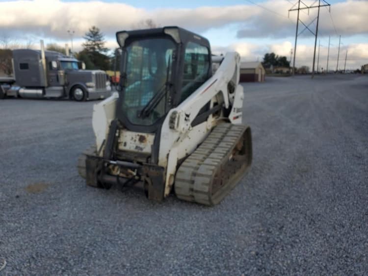 SOLD - 2011 Bobcat T650 Construction Compact Track Loaders | Tractor Zoom