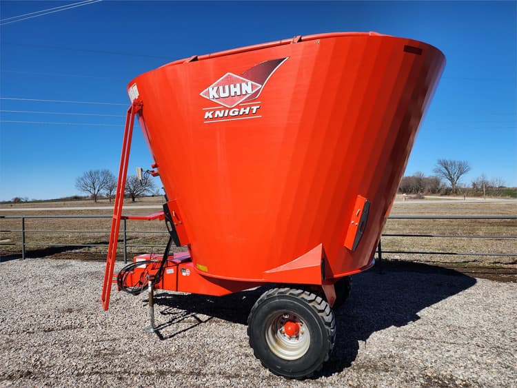 2013 Kuhn Knight 5143 Hay and Forage Grinders/Mixers for Sale | Tractor ...