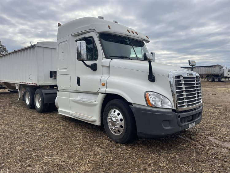2015 Freightliner Cascadia 125 Other Equipment Trucks for Sale ...