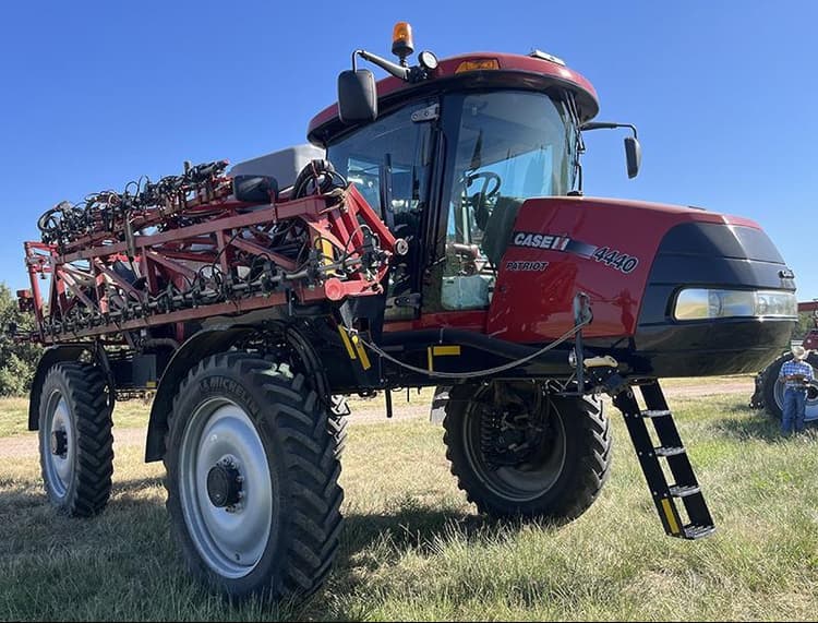 2018 Case IH Patriot 4440 Chemical Applicators Sprayers - Self ...