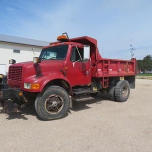 SOLD - Lot # 2032 - 1994 INTERNATIONAL 4900 Other Equipment with ...