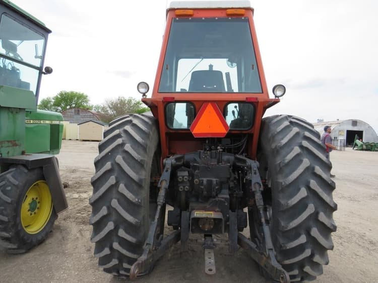 Allis Chalmers 7010 Tractors 100 to 174 HP for Sale | Tractor Zoom
