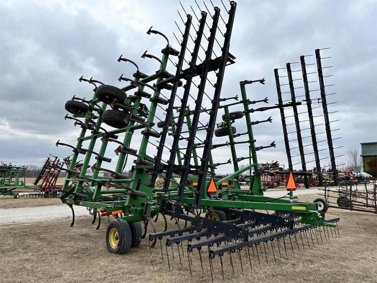 2006 John Deere 2210 Tillage Field Cultivators for Sale | Tractor Zoom