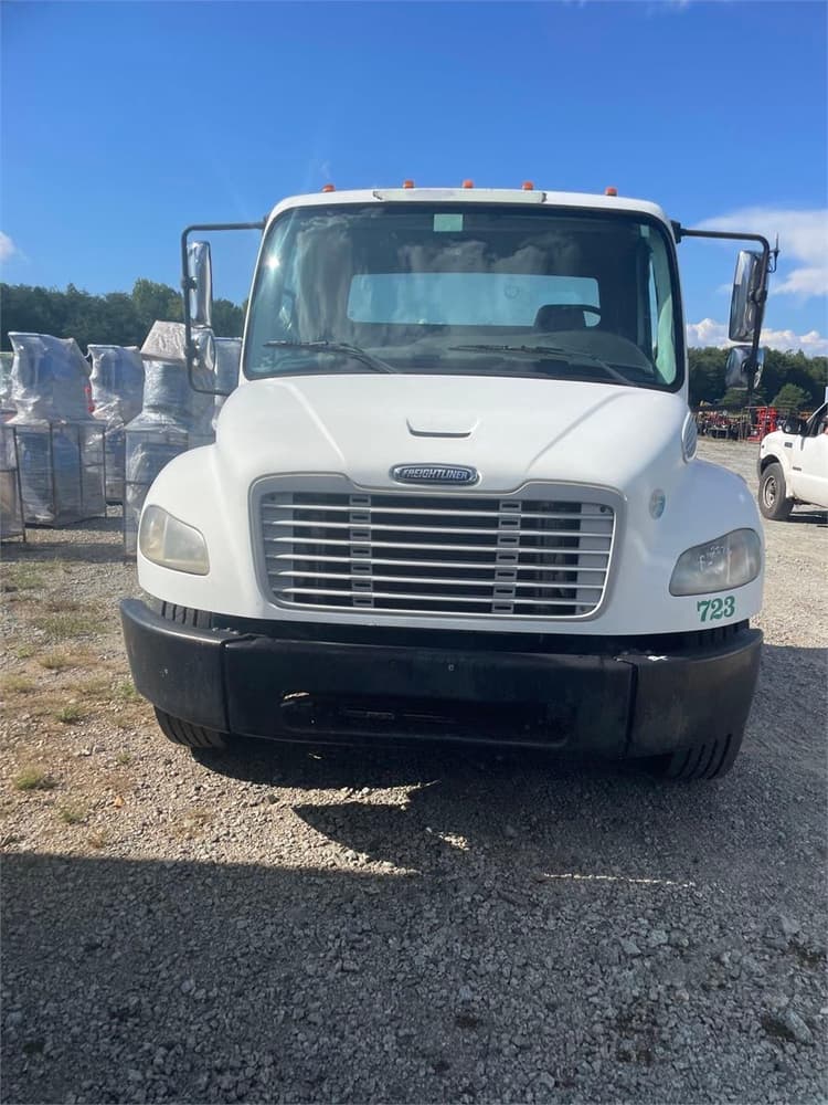 2009 Freightliner M2 Other Equipment Trucks for Sale | Tractor Zoom
