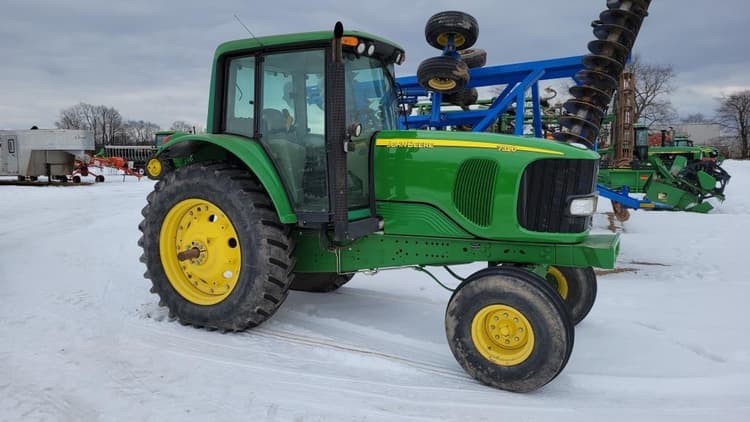 John Deere 7320 Tractors 100 to 174 HP for Sale | Tractor Zoom
