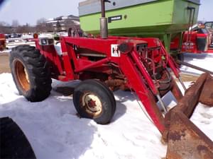 SOLD - Lot # 27957 - INTERNATIONAL 574 Tractors with 67 HP | Tractor Zoom