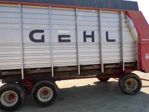 SOLD - Lot # 28248 - GEHL BU980 Harvesting | Tractor Zoom