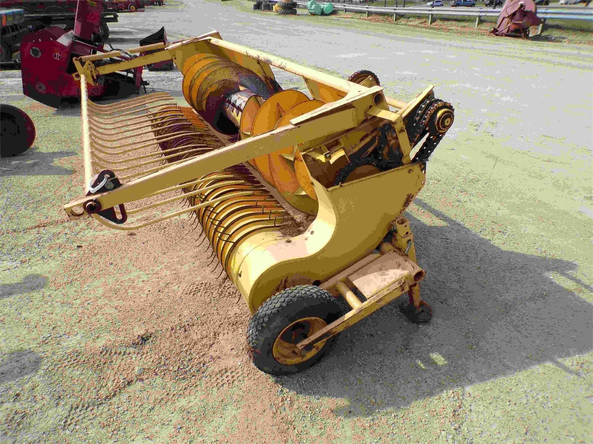 New Holland 29P Harvesting Headers - Forage for Sale | Tractor Zoom