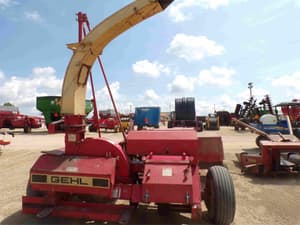 SOLD - Gehl 1060 Lot No. 225875477 Harvesting | Tractor Zoom