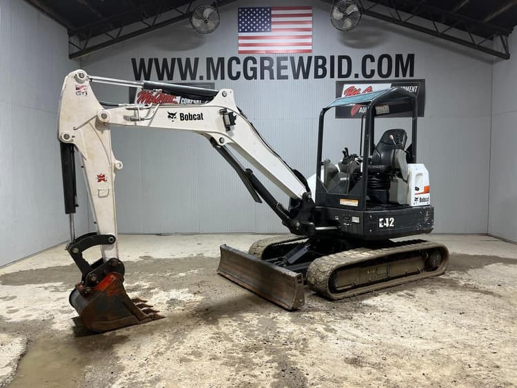SOLD - 2019 Bobcat E42 Construction Compact Excavators | Tractor Zoom