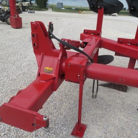 Case IH 165 Tillage Plows for Sale | Tractor Zoom