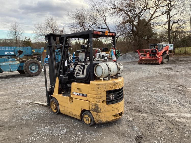 Caterpillar GC18 Construction Forklifts for Sale | Tractor Zoom