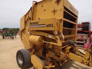 SOLD - Vermeer 605J Hay and Forage with --- Bales | Tractor Zoom