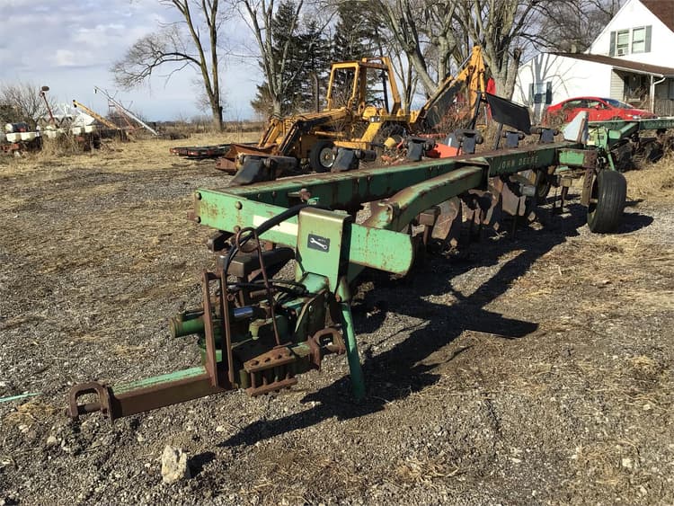 John Deere 2700 Tillage Plows for Sale | Tractor Zoom